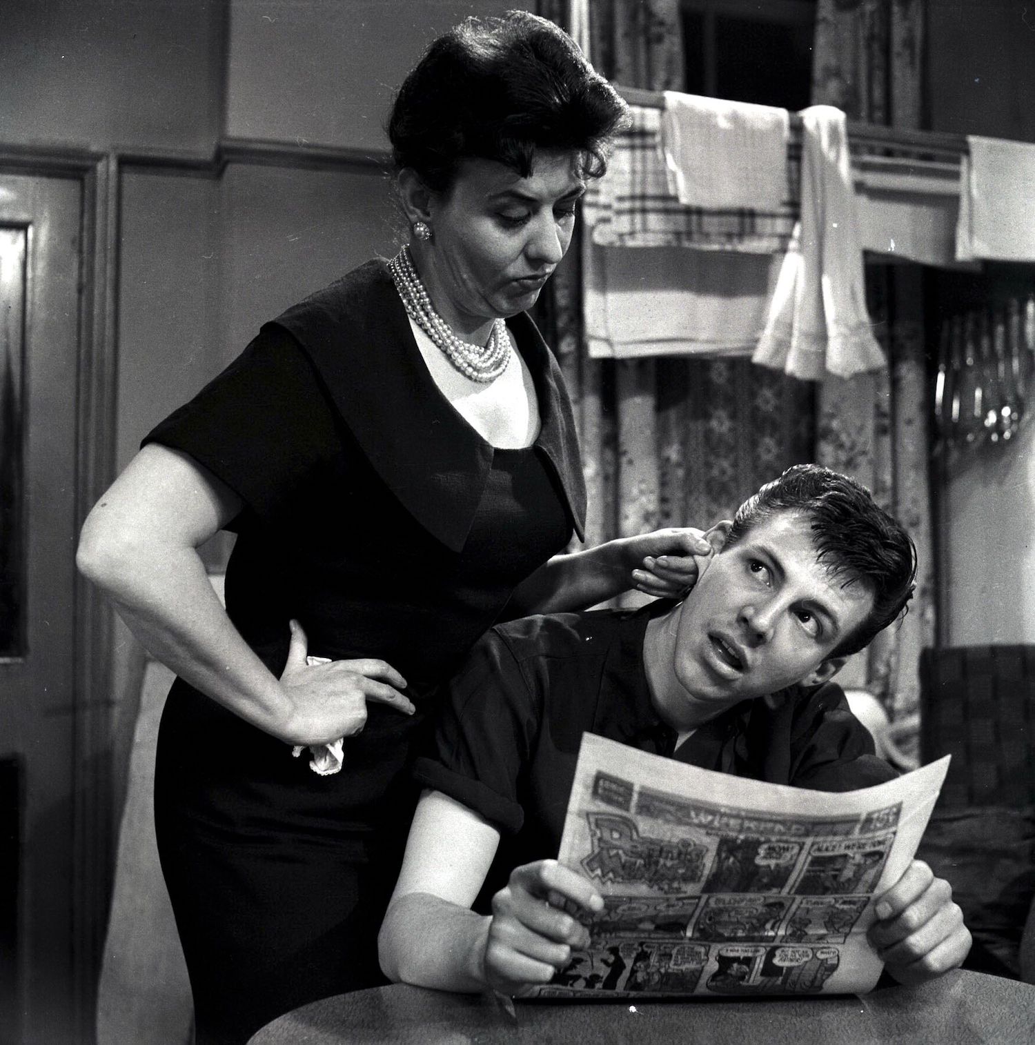 Coronation Street first episode - full details