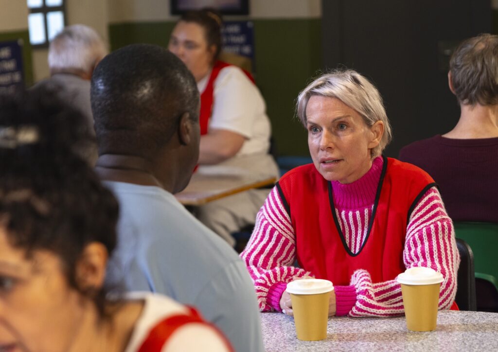 As Carl vows to take everything from Debbie, Coronation Street spoilers ...