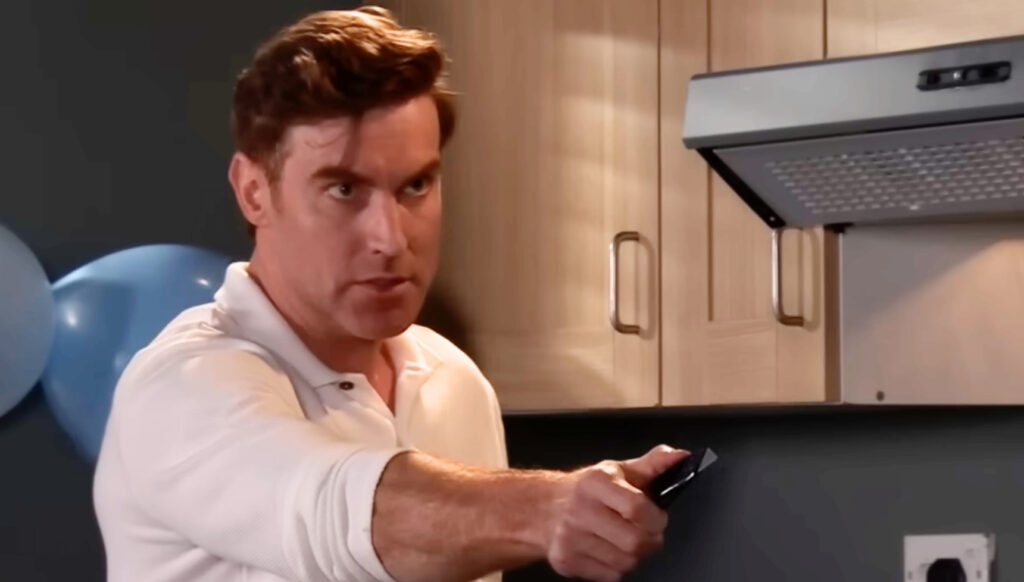 As Theo threatens to stab Todd, Coronation Street spoilers see couple ...